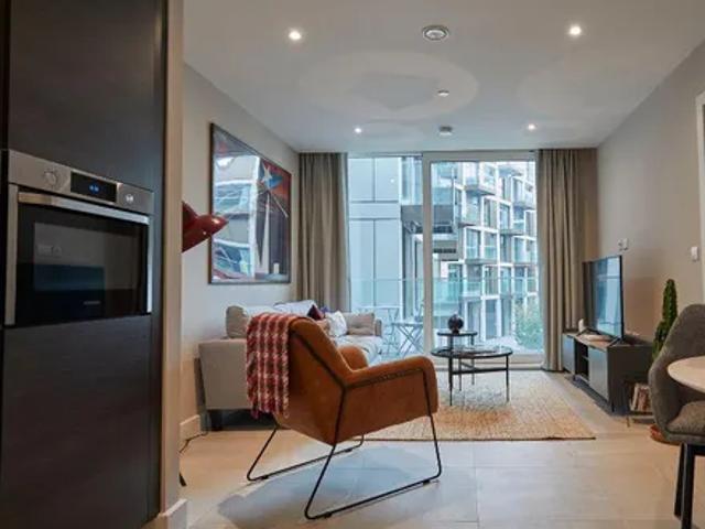 Pot Kettle Black, Miller Street, Manchester, M4 4GG, United Kingdom | Studio apartment for rent #140800508 | Rentberry