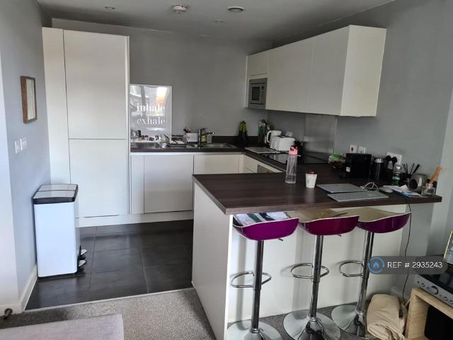 Potato Wharf, Manchester, M3 2 bed flat to rent £1,495 pcm £345 pw