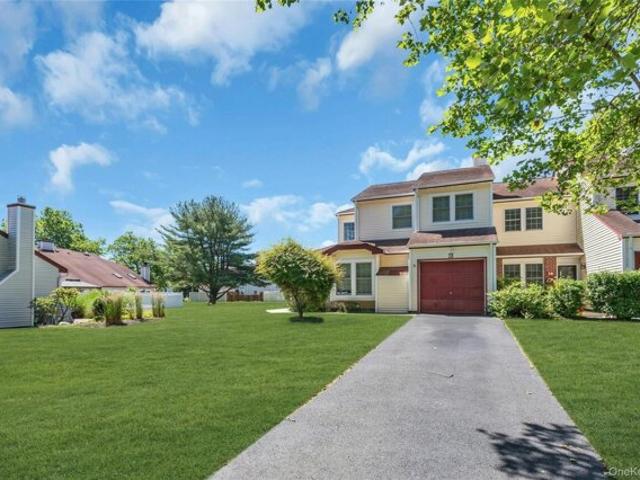 Potomac Ct, Coram, Home For Sale