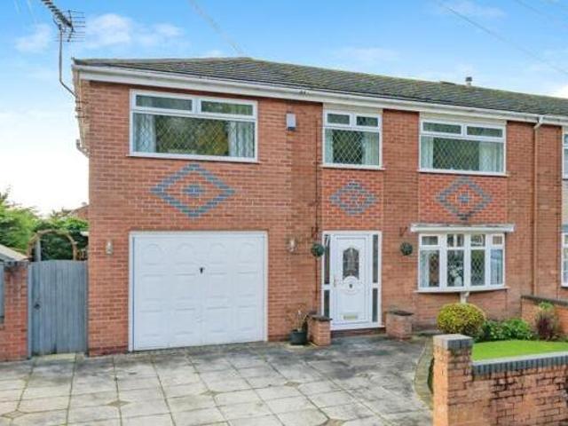Poulton Crescent, Warrington, 4 Bedroom Semi detached