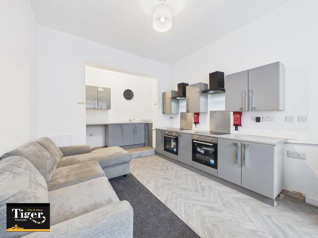 Poulton Road, Fleetwood FY7, Room to rent, £368 pcm | PrimeLocation