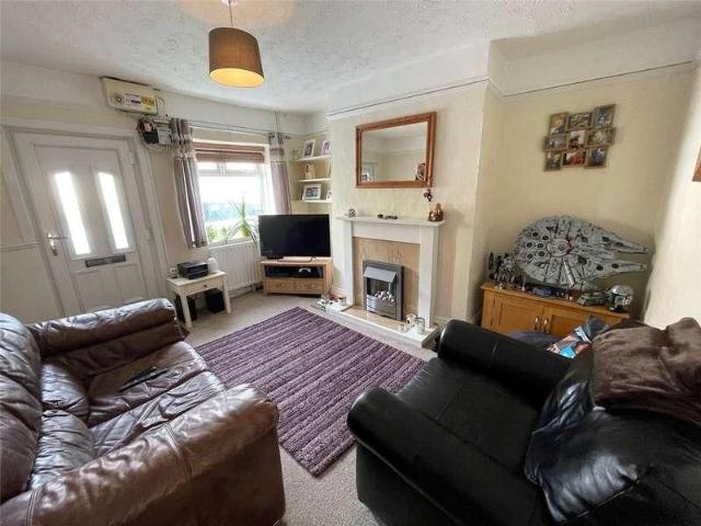 Pound Square, Cullompton, Devon, EX15