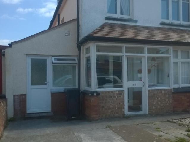 Poundfield Road, Minehead TA24, 1 bed flat to rent, £650 pcm | PrimeLocation