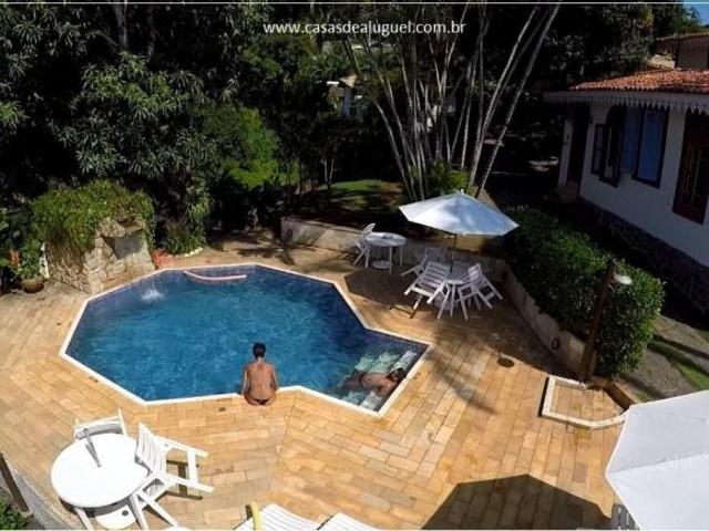POUSADA A VENDA EM ILHABELA Praia do Pinto, a poucos metros da praia 11 9 9194 5074 WhatsApp. 2