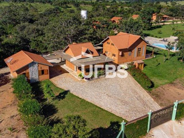 Pousada em Pirenópolis com porteira fechada