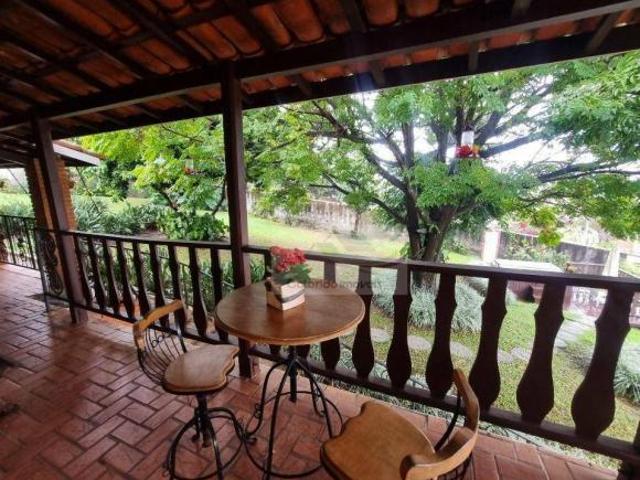 POUSADA FAMILIAR COM ALTA RENTABILIDADE OU CASA COM 5 SUÍTES por R$ 1.980.000 Centro Águas de Sã