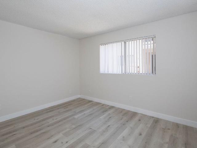 Poway Palms Apartments 2 Bedroom Apartment for Rent at 12500 12500 12506 Oak Knoll Rd Poway, CA 92064 Poway