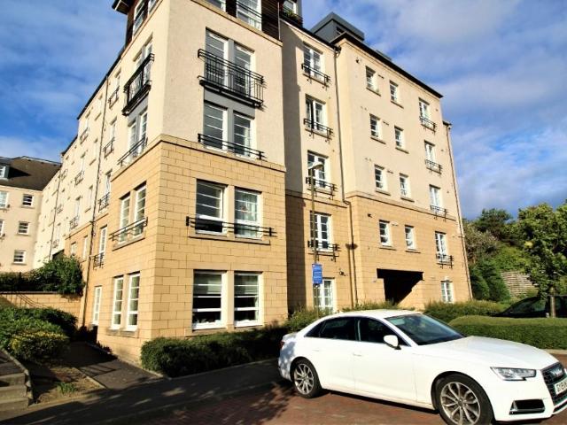 Powderhall Rigg, Edinburgh EH7, 2 bed flat to rent, £1,400 pcm | PrimeLocation