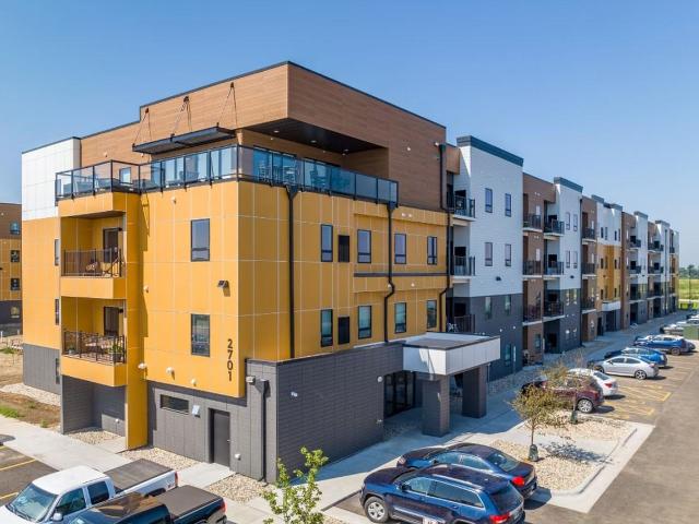PowderHaus Apartments & Townhomes 3 Bedroom Apartment for Rent at 2811 S Burnsfield Ave, Sioux Falls, SD 57110