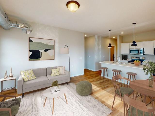 PowderHaus Apartments & Townhomes 3 Bedroom Apartment for Rent at 2811 S Burnsfield Ave, Sioux Falls, SD 57110