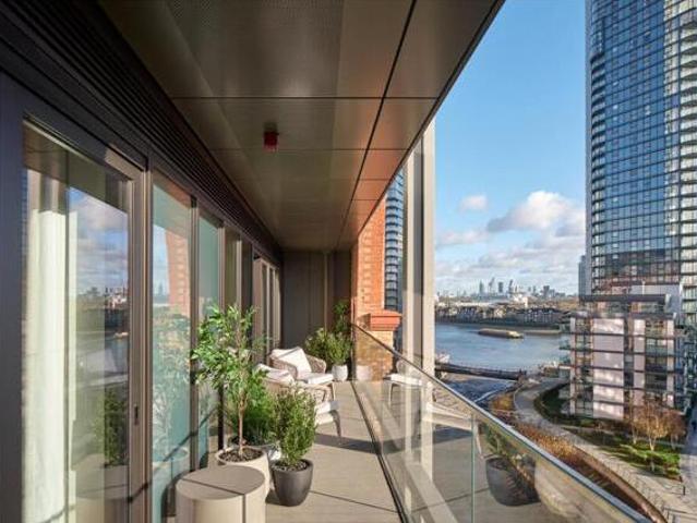 Powerhouse, Lots Road, 3 Bedroom Apartment