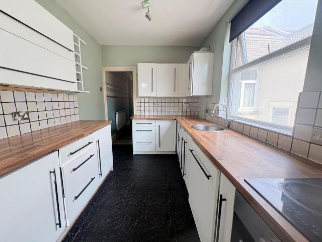 Powerscourt Road, Portsmouth PO2, 2 bed flat to rent, £1,150 pcm | PrimeLocation