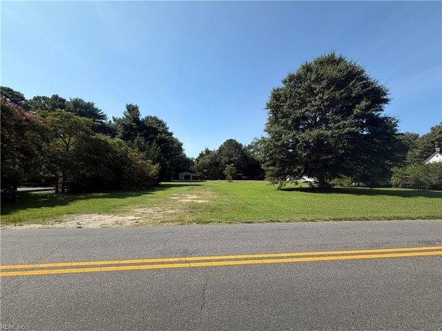 Powhatan Dr, Wicomico, VA 23184