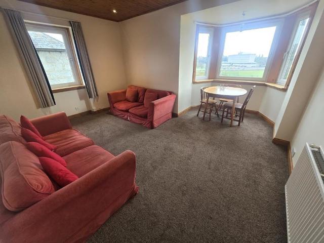 Powis Crescent, Top Floor, AB24