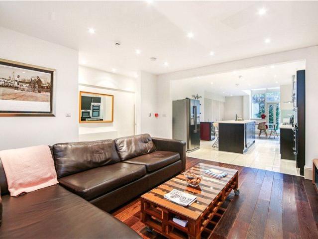 Powis Gardens, London W11, 5 bed detached house to rent, £14,083 pcm | PrimeLocation