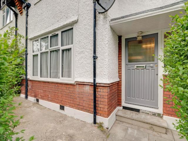 Powis Gardens, London NW11, 4 bed end terrace house to rent, £3,495 pcm | PrimeLocation