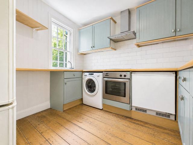 Powis Road, Brighton BN1, 4 bed flat to rent, £2,475 pcm | PrimeLocation