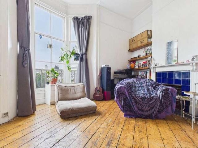 Powis Road, Brighton, BN1