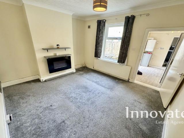 Powke Lane, Rowley Regis B65, 3 bed terraced house to rent, £1,000 pcm | PrimeLocation