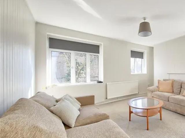 Poynders Road, London, SW4 8QP, United Kingdom | 4 bed house for rent #167782961 | Rentberry