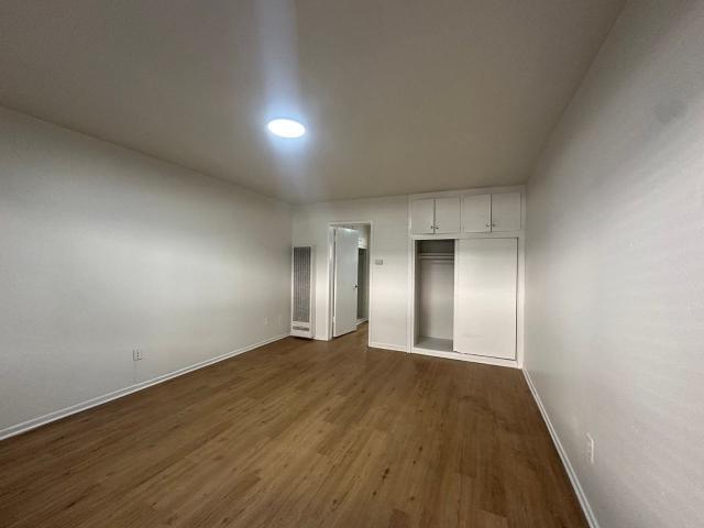 PL26 2666 Ellendale Place Studio Apartment for Rent at 2666 Ellendale Pl, Los Angeles, CA 90007 Congress North
