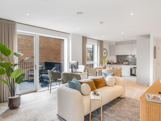 Plot, at Prime Point LLR West. 1 bed flat to rent £1,595 pcm £368 pw