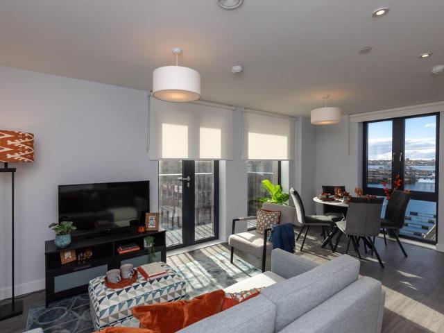 Plot B404, 3 bed apartment at Hartley. 3 bed apartment to rent £1,040 pcm £240 pw