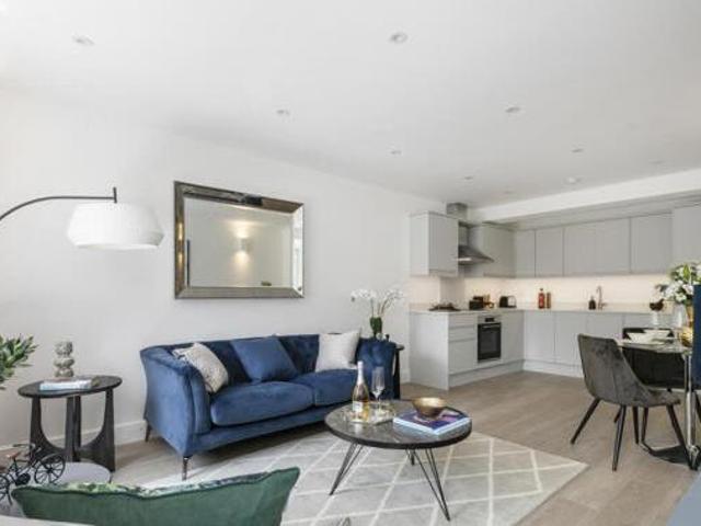 Plot D Buckingham House The Broadway, Stanmore, 2 Bedroom Flat