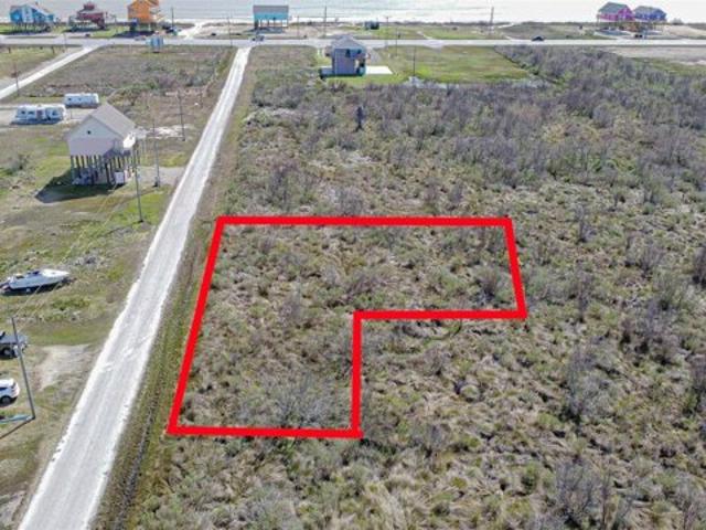 Plot For Sale In Gilchrist, Texas