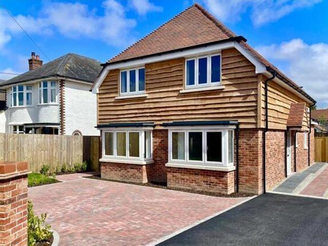 Plot River Walk, Christchurch, 4 Bedroom Detached