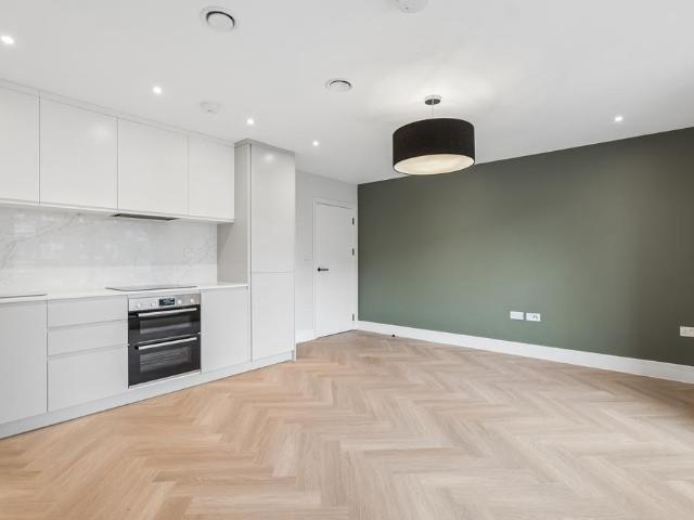 Plot 7 at Hanger Lane, 42, Lynton. 1 bed apartment to rent £2,500 pcm £577 pw