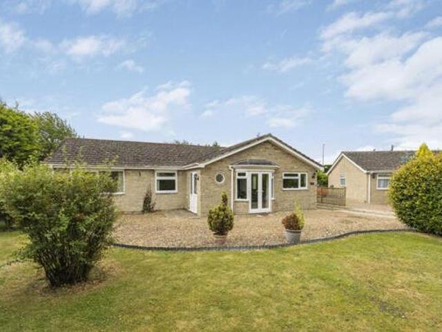 Plough Close, Shillingford, 4 Bedroom Detached