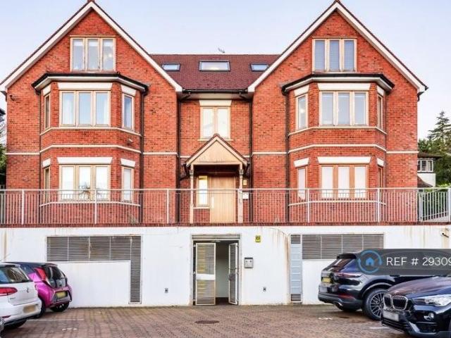 Plough Lane, Purley, CR8 2 bed flat to rent £1,995 pcm £460 pw