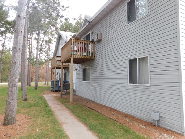 Plover Apartments 1 Bedroom Apartment for Rent at 261 Oakwood Ave, Plover, WI 54467