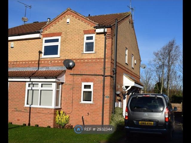 Plover Way, Leeds LS27, 1 bed semi detached house to rent, £840 pcm | PrimeLocation