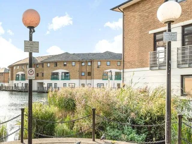 Plover Way, Surrey Quays, London, SE16 7TS, United Kingdom | 1 bed apartment for rent #166847467 | Rentberry
