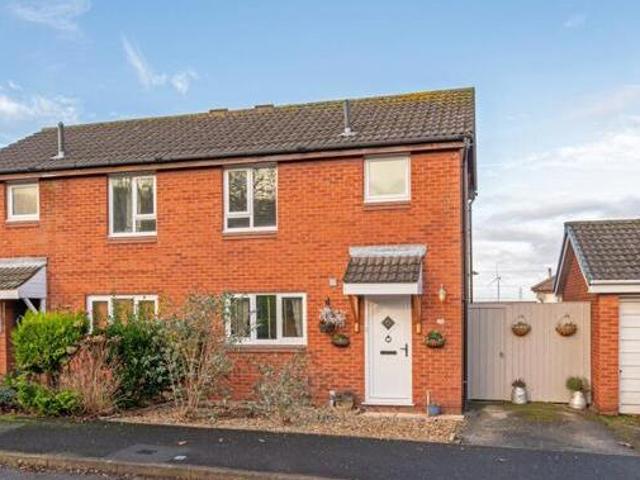 Plovers Lane, Helsby, 2 Bedroom Semi detached