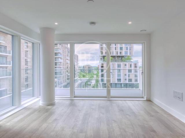 Plowden Road, Kidbrooke Village. 1 bed apartment to rent £1,750 pcm £404 pw