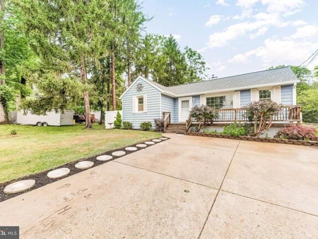 Plateau Rd, Saint Leonard, Home For Sale