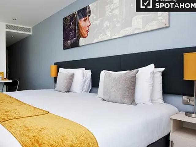 Platform 2, Deptford Bridge, London, SE8 4HJ, United Kingdom | Studio apartment for rent #168078018 | Rentberry