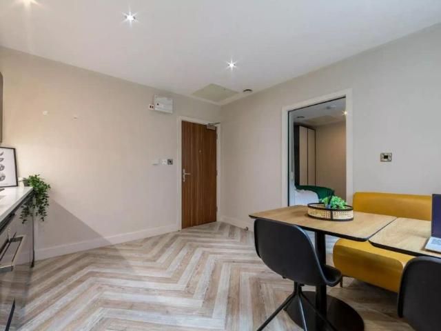 Platinum 1 Bed Apartment