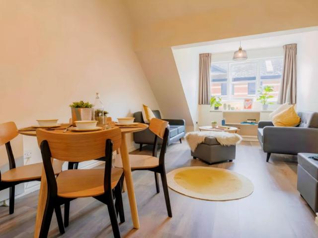 Platinum 2 Bed