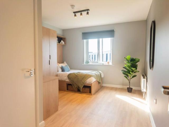 Platinum En Suite