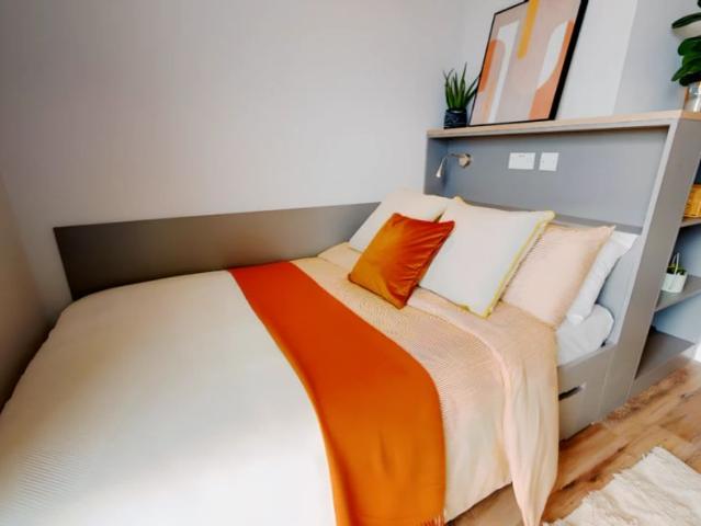 Platinum En Suite