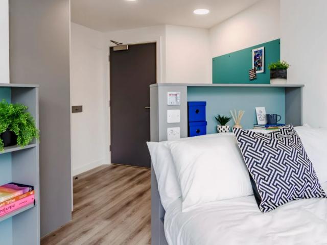 Platinum En Suite