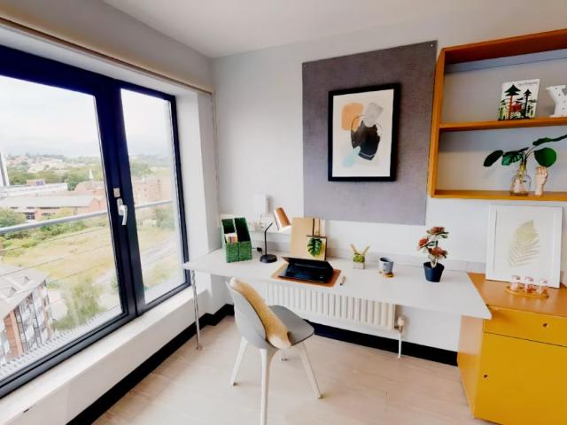 Platinum En Suite