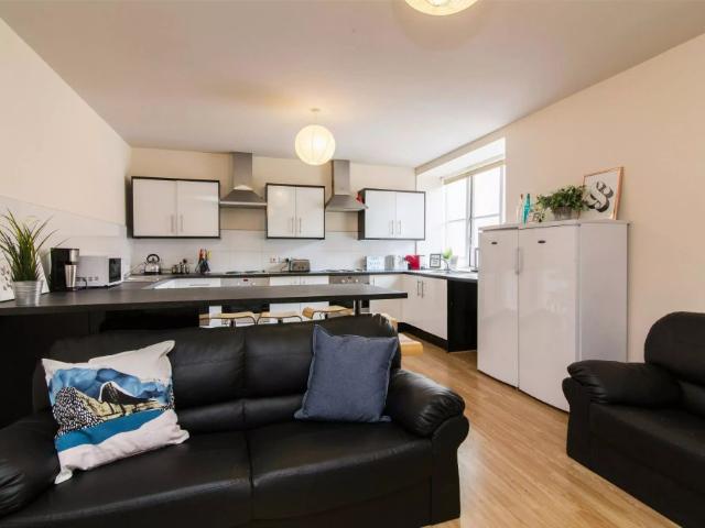 Platinum Non Ensuite