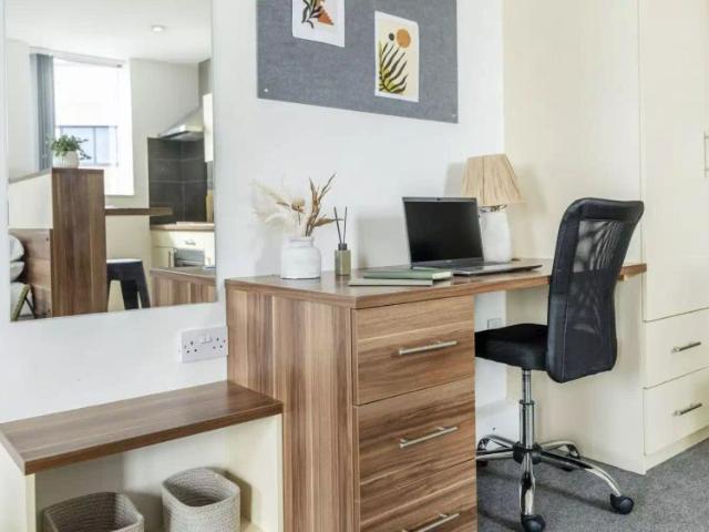 Platinum Studio
