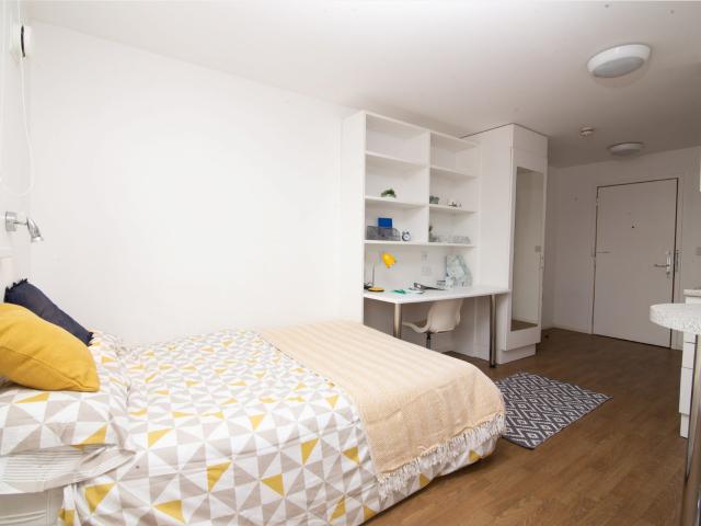 Platinum Studio, at Academic House