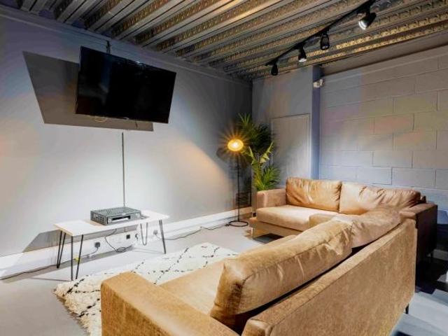Platinum Studio DDA